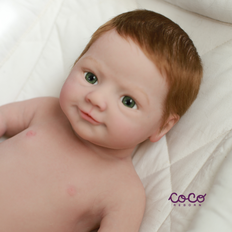 Leni de Elisa Marx Castaño claro Ojos Verdes bosque